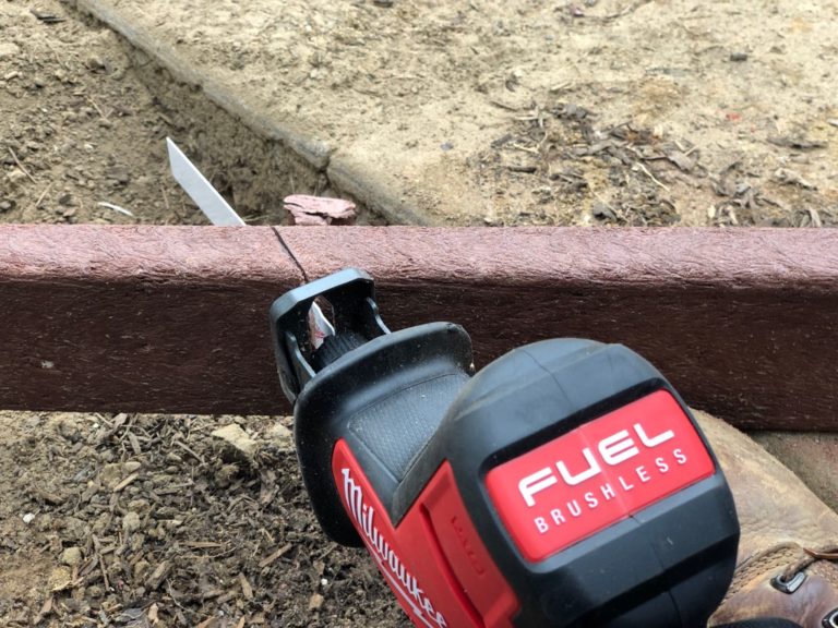 Bender Board Edging for your Lawn and Garden - How to Select & Install It